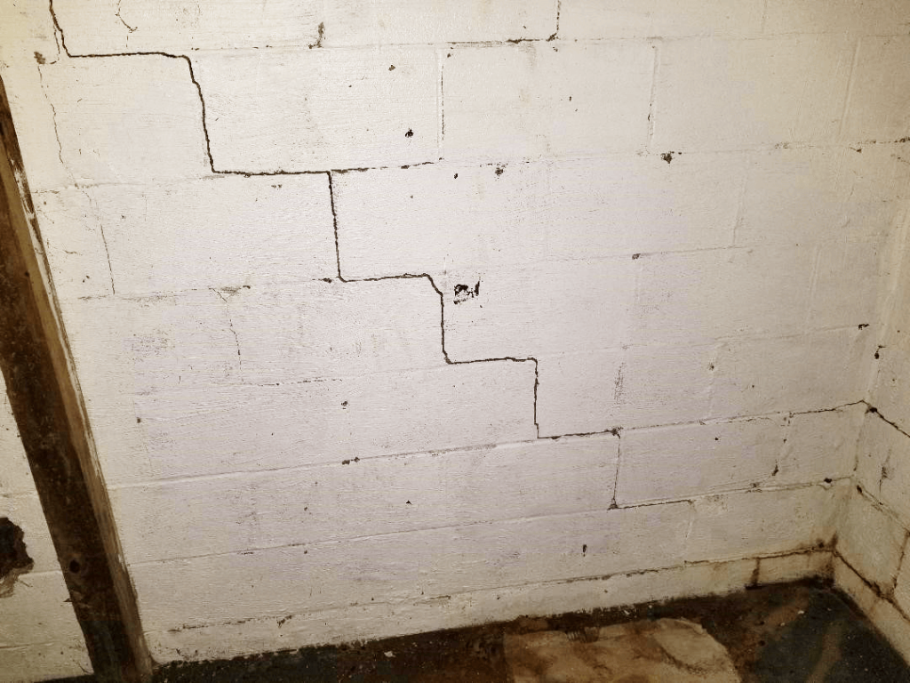 4 Types of Foundation Cracks and The Damage They Cause Norcross, GA ...